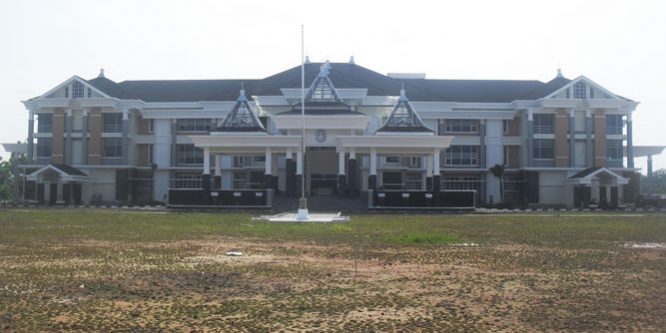 Construction of Regent Office Building in Sungai Raya Sub-district | PT ...